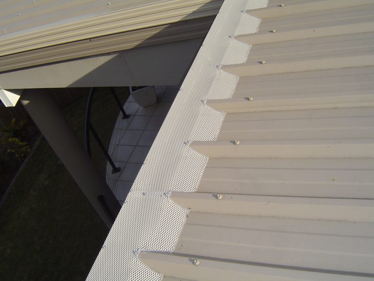 Trimdek Gutter Guard, Steel Gutter Guard For Trimdek Roof, Embermesh